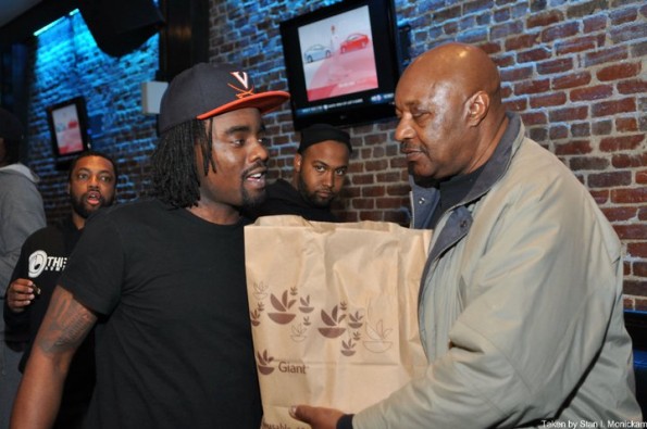 ((Photos)) Wale Gives Back x Thanksgiving Give-Away = Community ...