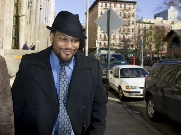 Damn, D'Angelo: Former Singer Spotted Leaving Court - theJasmineBRAND