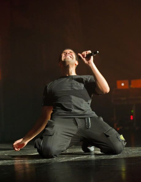 (Paris) Photos & Video Footage: Drake & J.Cole in Concert - theJasmineBRAND