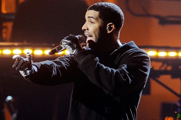 Stomach-Flu-Don't-Stop-No Show :: Drake Performs While Sick ...