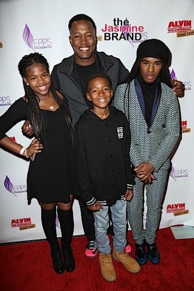 Mechelle Epps Hosts Sunday Funday Toy Drive: Tia Mowry, Malaysia Pargo ...