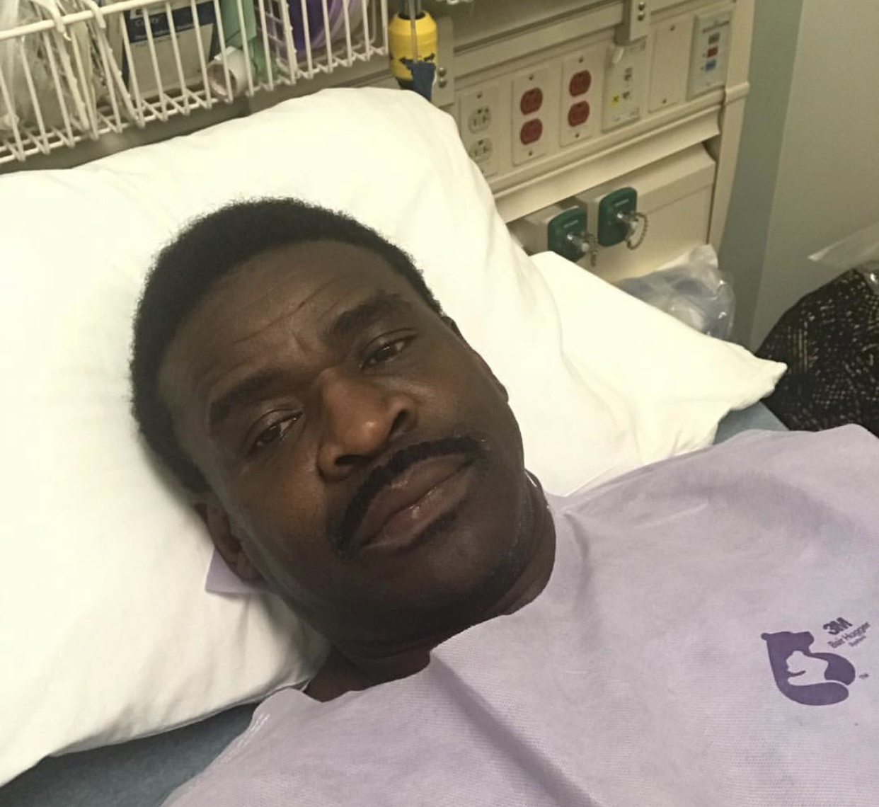 Cowboys Legend Michael Irvin Undergoing Tests For Throat Cancer ...