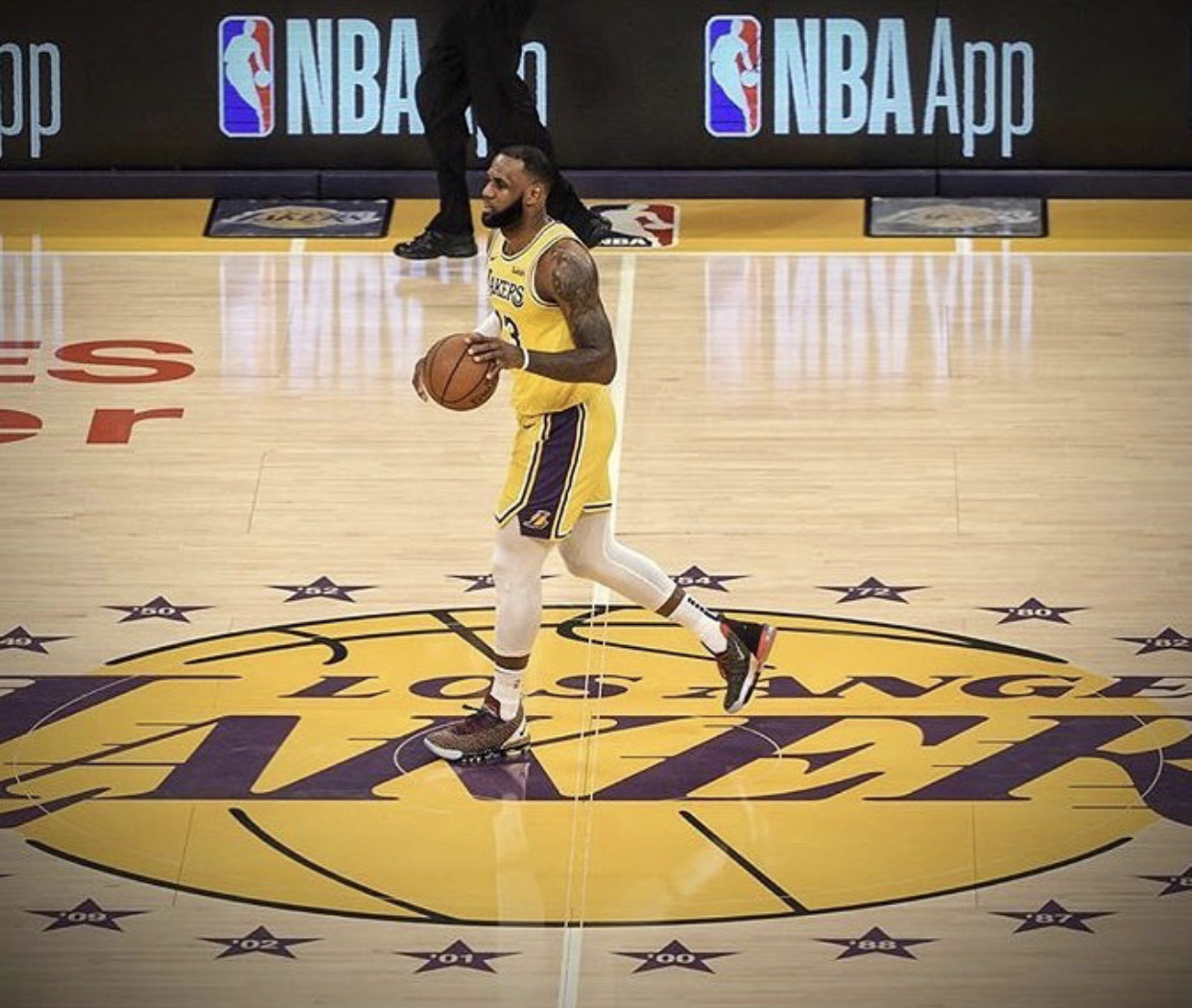 Lakers Bench LeBron James For Remainder of Season - theJasmineBRAND