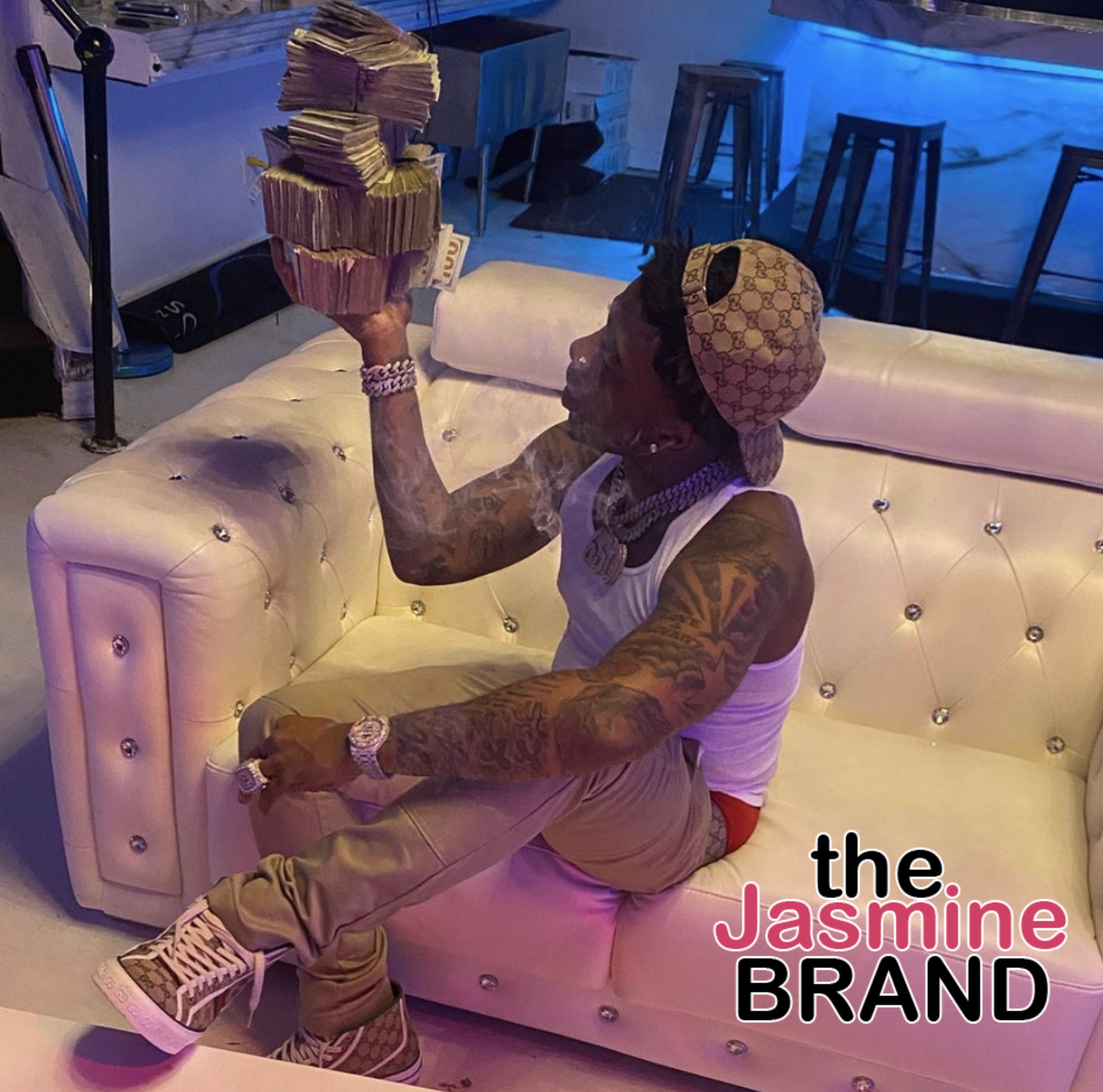 Rapper YFN Lucci & His Kids Count Thousands Of Dollars In Cash [VIDEO ...