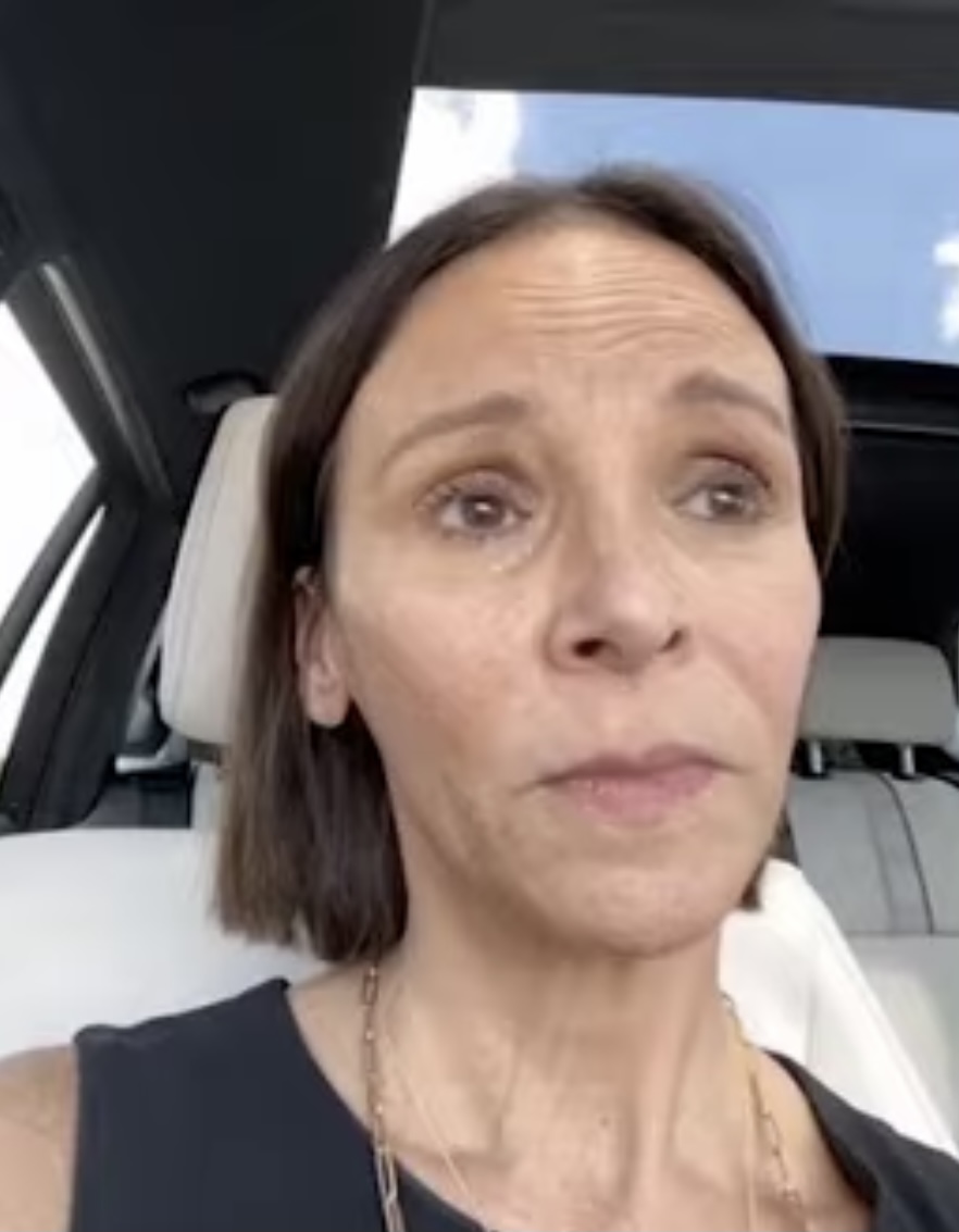 R. Kelly Hires Attorney Jennifer Bonjean, Who Helped Bill Cosby, To ...