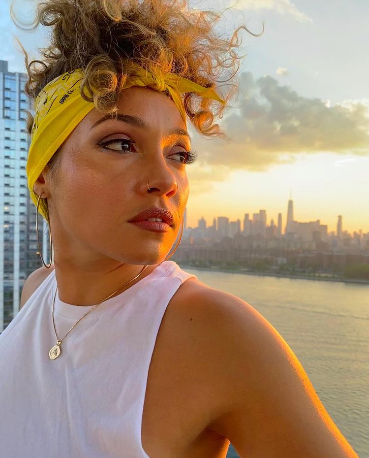 Sofia Urista Apologizes After Urinating On A Male Fan During A Concert ...