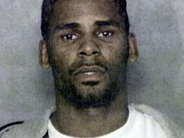 R. Kelly To Appear In Court For Allegedly Ruining A Mississippi Man's ...