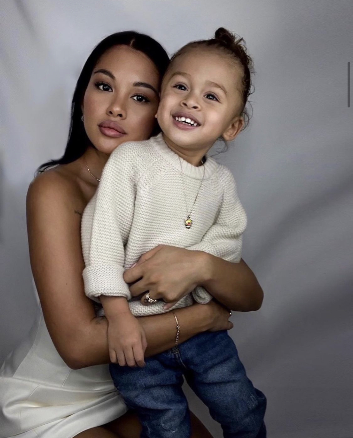 Chris Brown's Alleged Baby W/ Diamond Brown Turns One Month Old ...