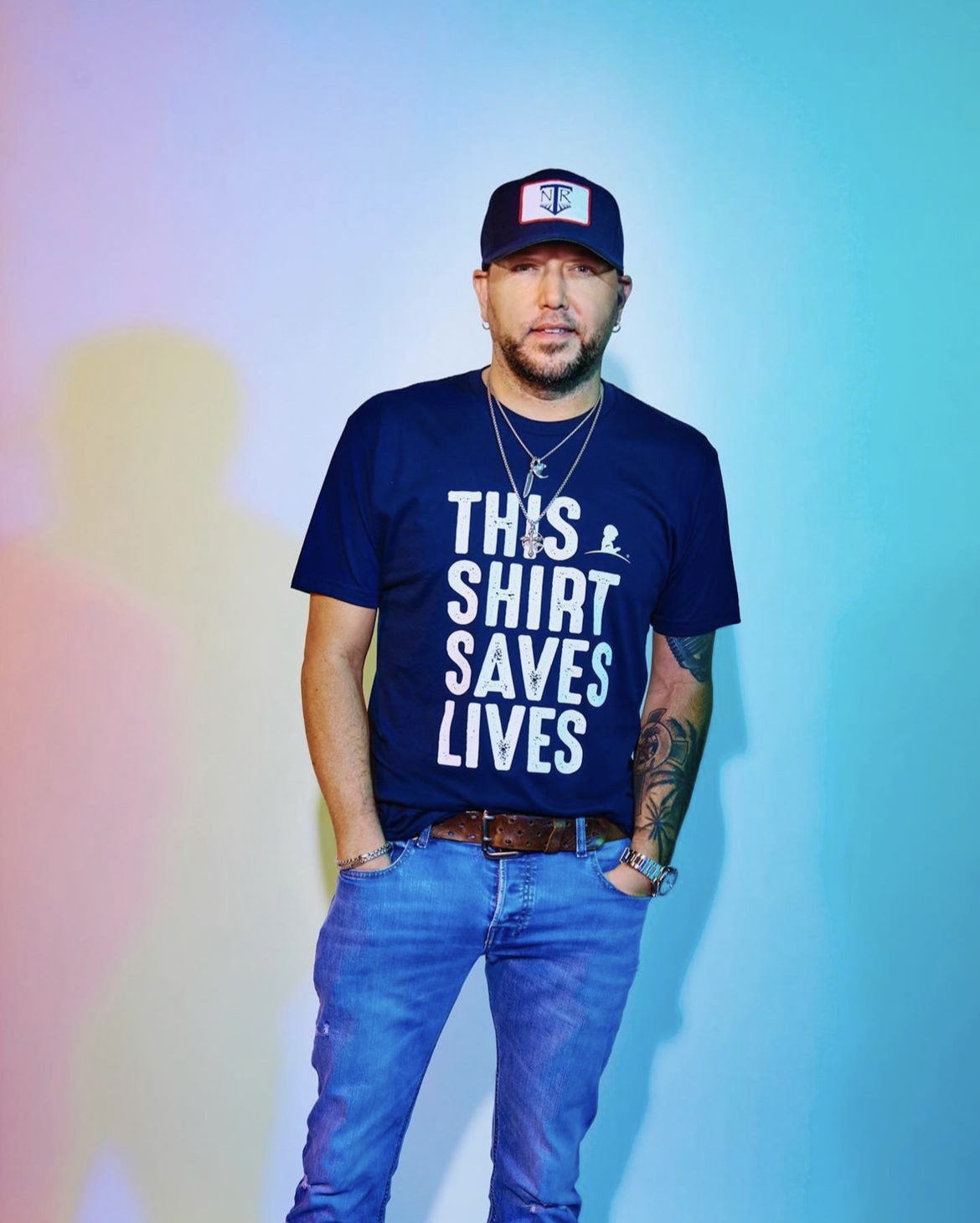 Sheryl Crow, LeVar Burton, & More Slam Country Singer Jason Aldean For ...
