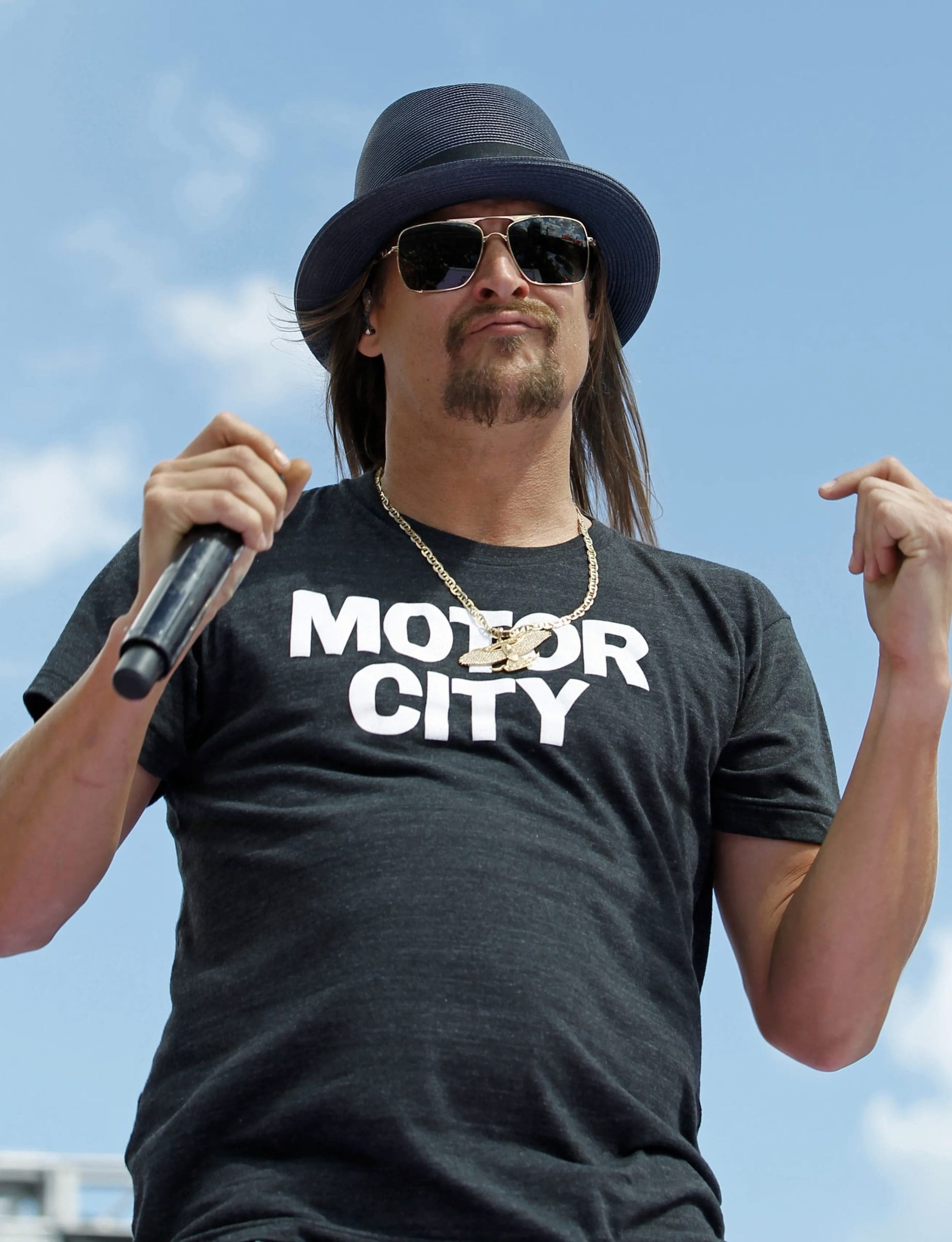 Kid Rock Allegedly Waves Gun Around & Says The ‘N-Word’ Multiple Times ...