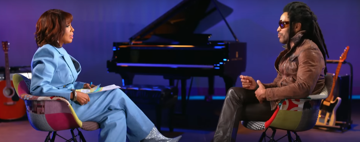 Gayle King Jokingly Shoots Her Shot w/ Lenny Kravitz As She Asks If He ...