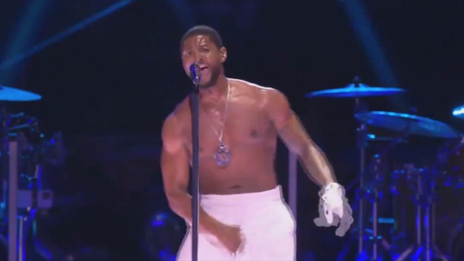 Usher Explains Why He Doesn't Eat Anything On Wednesdays While ...