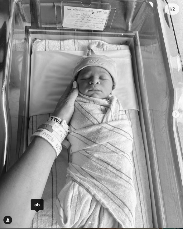 Antonio Brown Welcomes Baby Boy w/ Model Cydney Moreau Days After ...