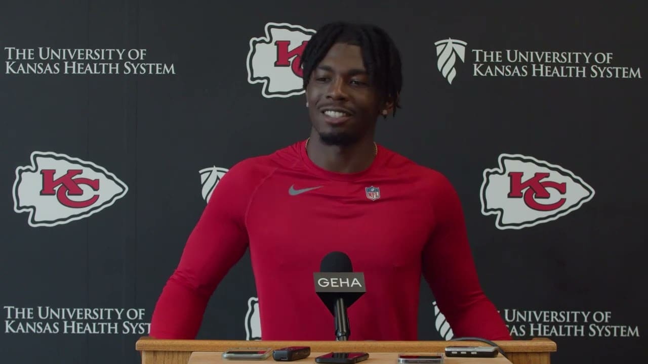 Rapper Kaliii Seemingly Reveals Child’s Father, NFL Player Justyn Ross ...