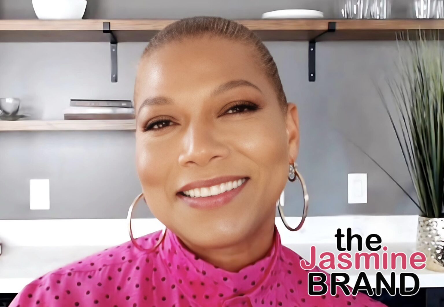 Queen Latifah Hints At Releasing New Music This Year-Says Fans Should ...